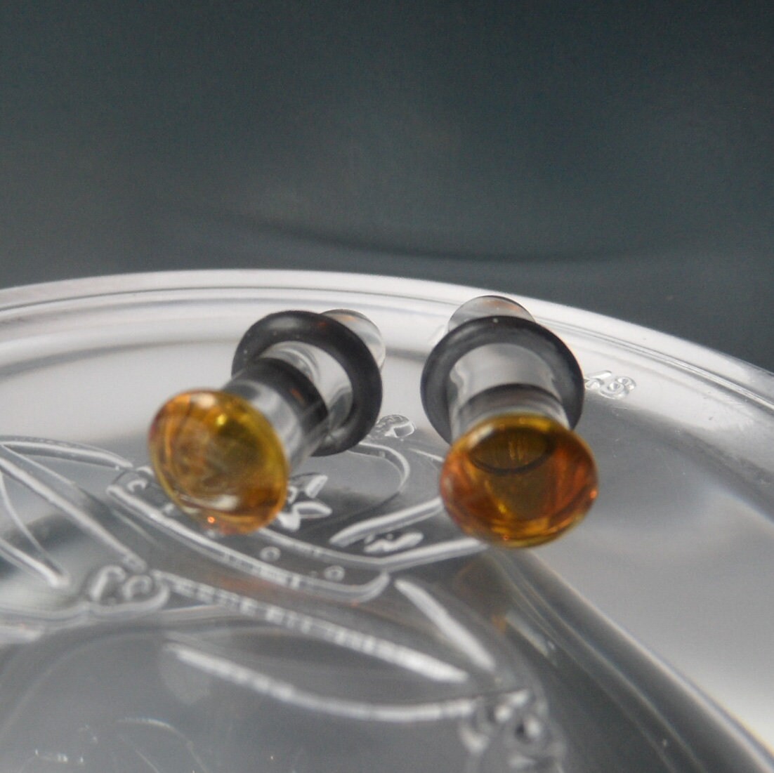 Glass gauges 4g amber and clear plugs size 4 gauge | Etsy
