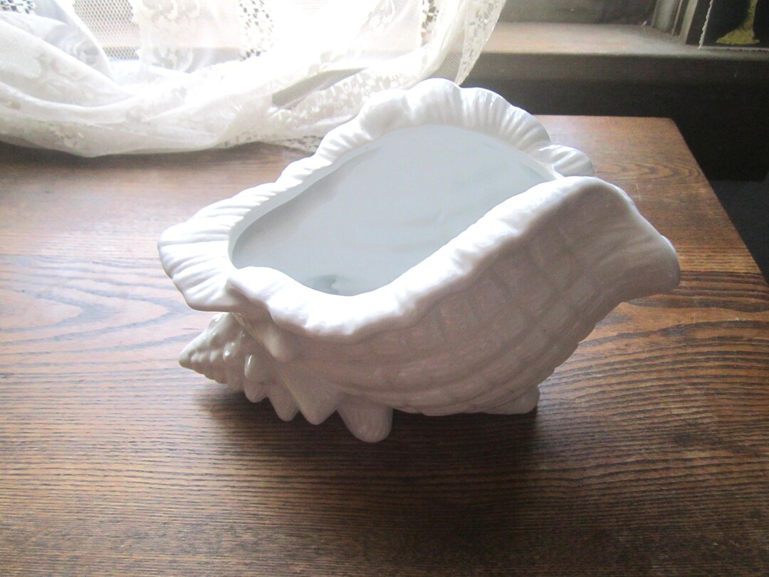 Vintage White Ceramic Sea Shell, Big Conch Shell Planter, Seaside Decor ...
