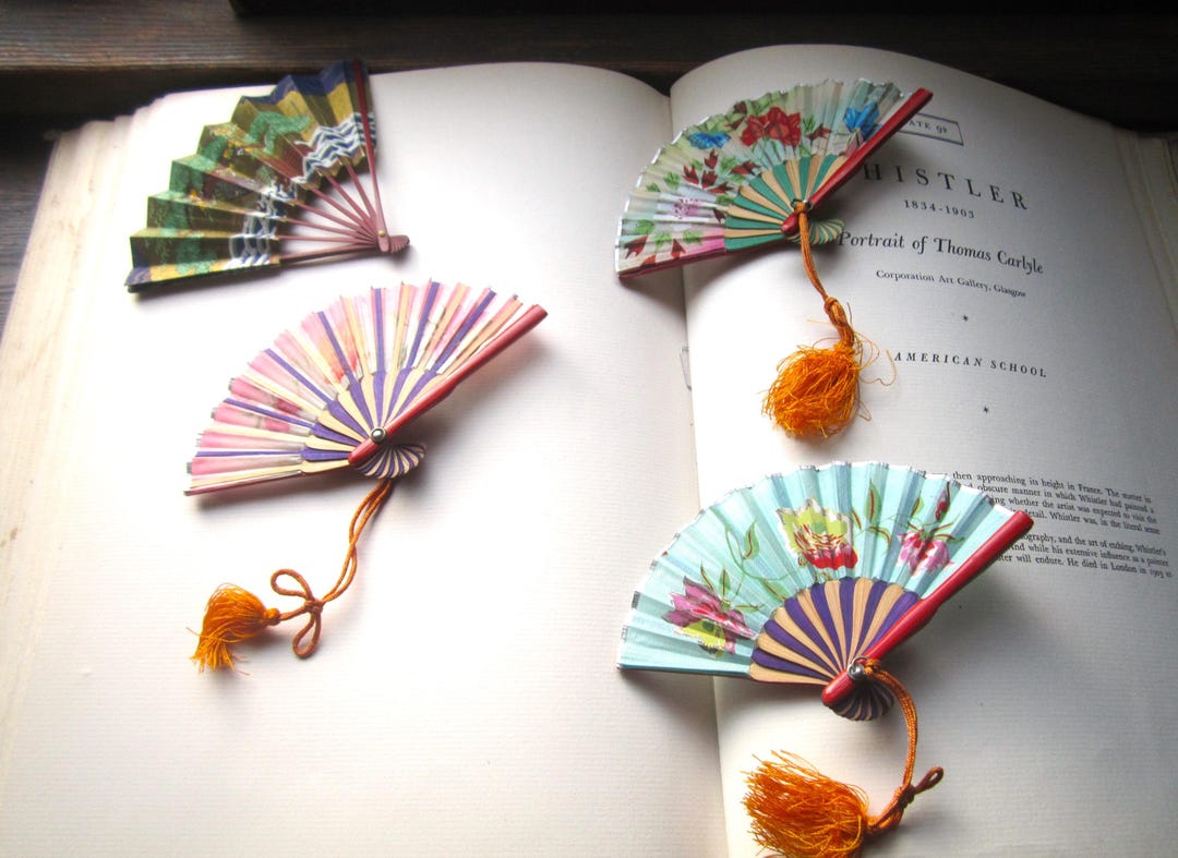 Old Fashioned Vintage Fans, 4 Small Mini Fans, Hand Painted, Wood, Silk ...