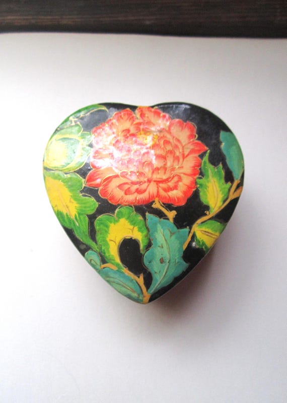 Vintage Paper Mache Heart Box, Hand Painted, Made in … - Gem