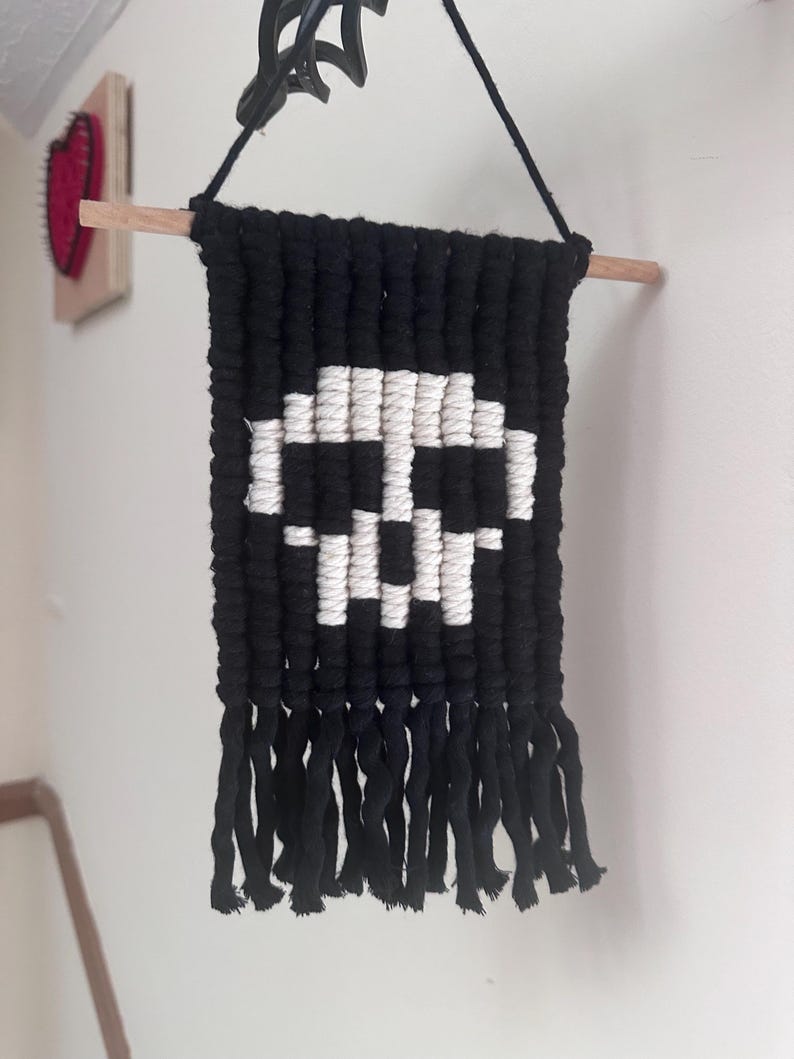 Macrame Skull Wall Hanging: Gothic Halloween Decor - Etsy