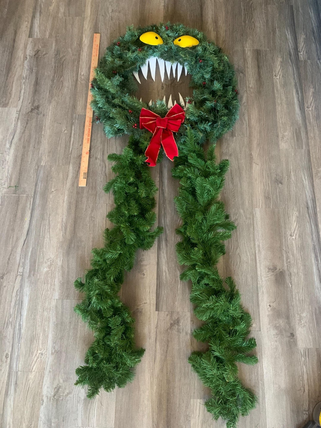 Nightmare Before Christmas Man Eating Wreath With Garland Arms ...