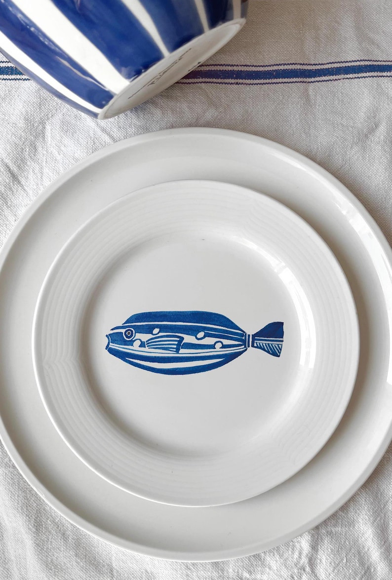 23.5 Cm Sea-inspired Dessert Plate, Elegant Porcelain Tableware, Ocean ...