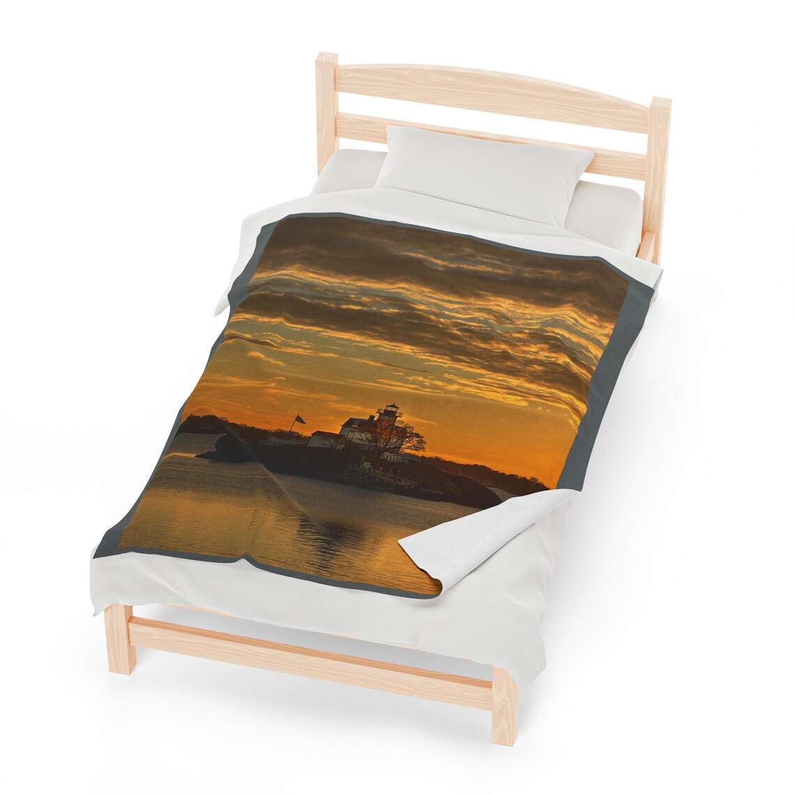 Pomham Rocks Rhode Island Lighthouse Velveteen Blanket | Cozy Coastal ...