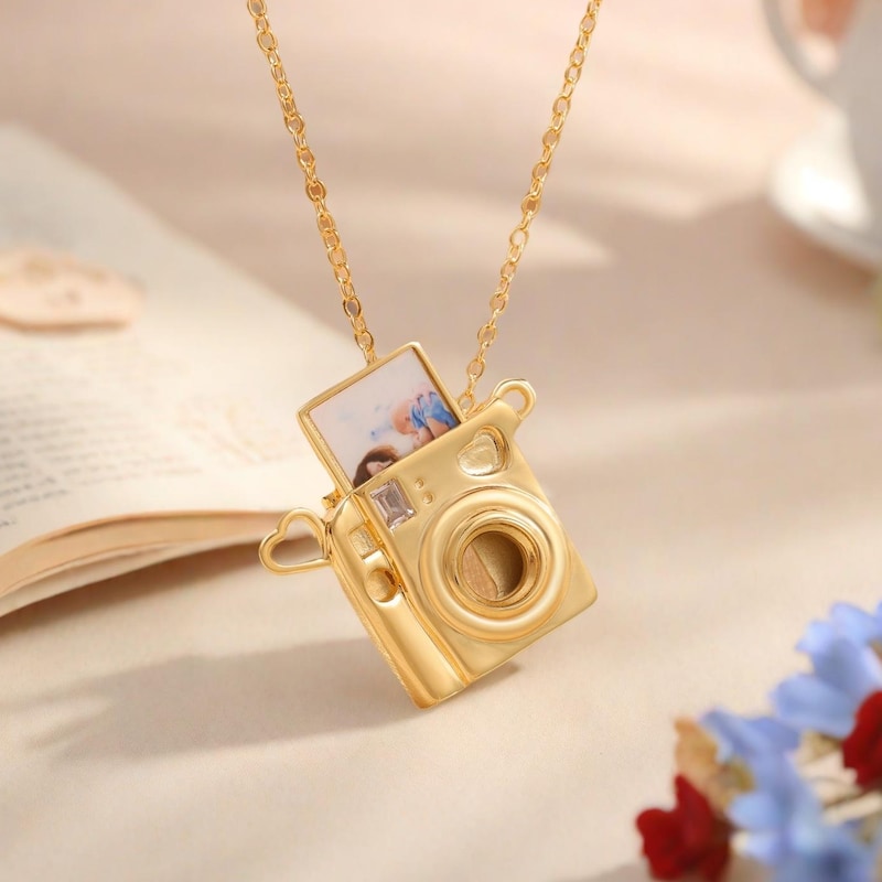 Camera Locket - Etsy