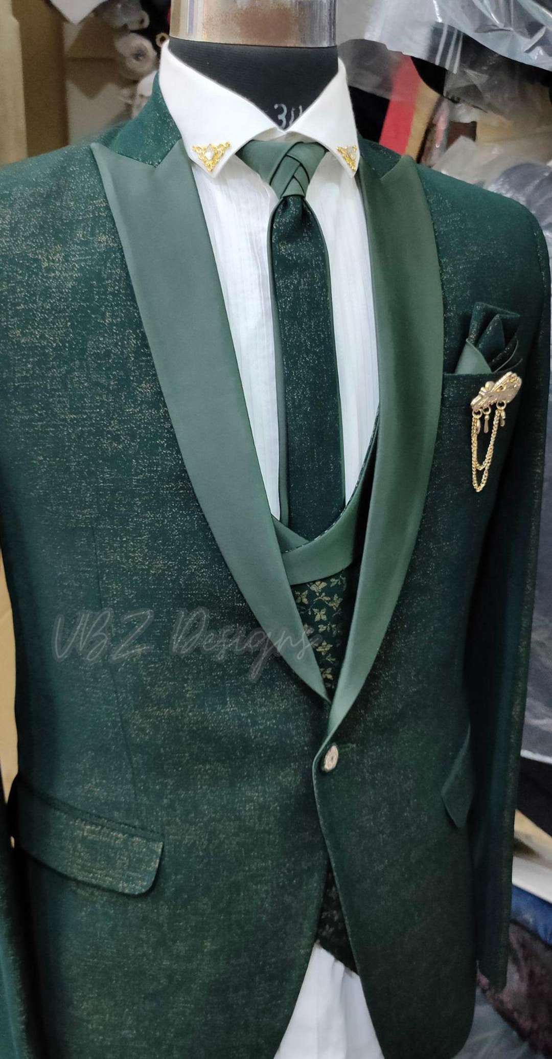 Custom Green Suit for Men| Five-piece Suit | Complete Set & Trousers ...