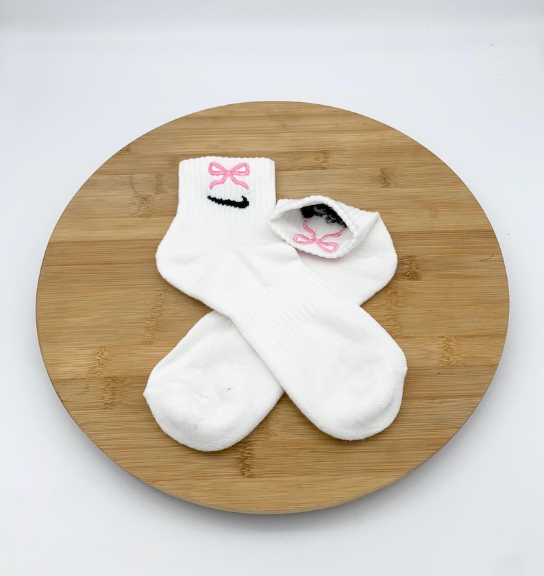 Custom Bow Nike Socks – Dri Fit Cushioned Cheer Socks - Etsy