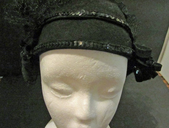 Black Cut Felt Sequin and Net Hat Vintage 20's Flappe… - Gem