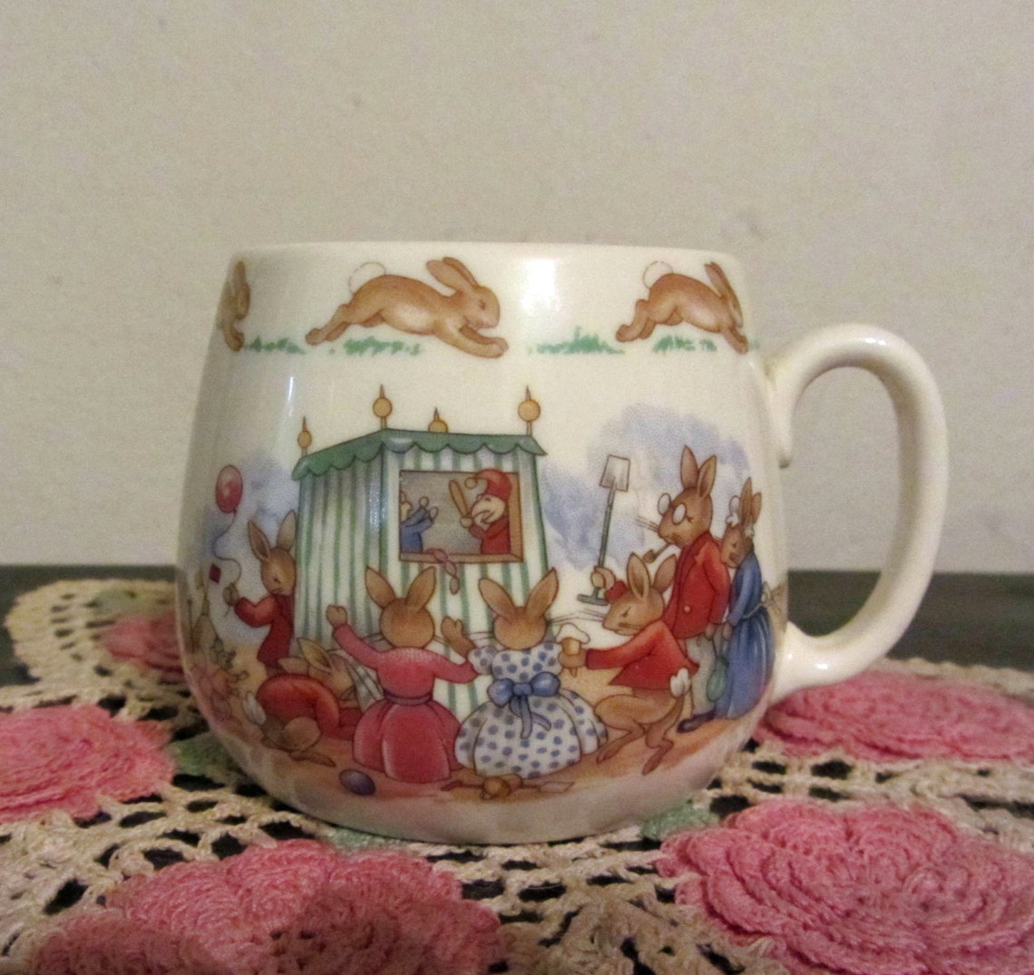 Bunnykins Don Mug Punch and Judy and Day at the Beach Vintage 1960's - Etsy