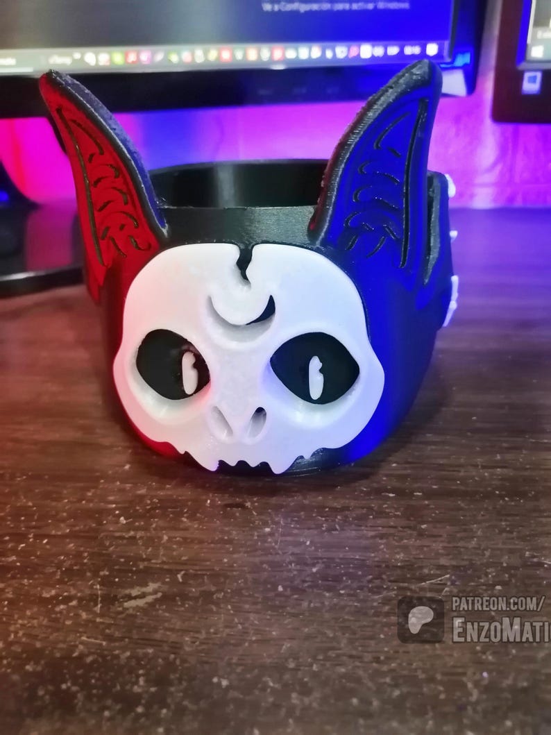 Bat Skeleton - Flower Pot, Planter, Pencil Holder - STL File for 3d ...