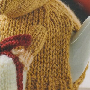 Mistletoe Mouse Tea Cosy Knitting Pattern - Etsy