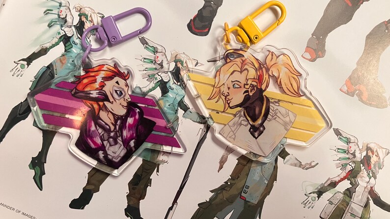 Overwatch Mercy/moira Matching Spray Magnetic Keychain // 2.5 ...