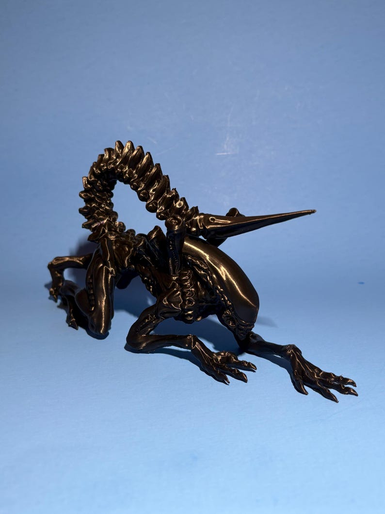 Alien Xenomorph Statue 3D Printed – Intricate Sci-fi Collectible ...