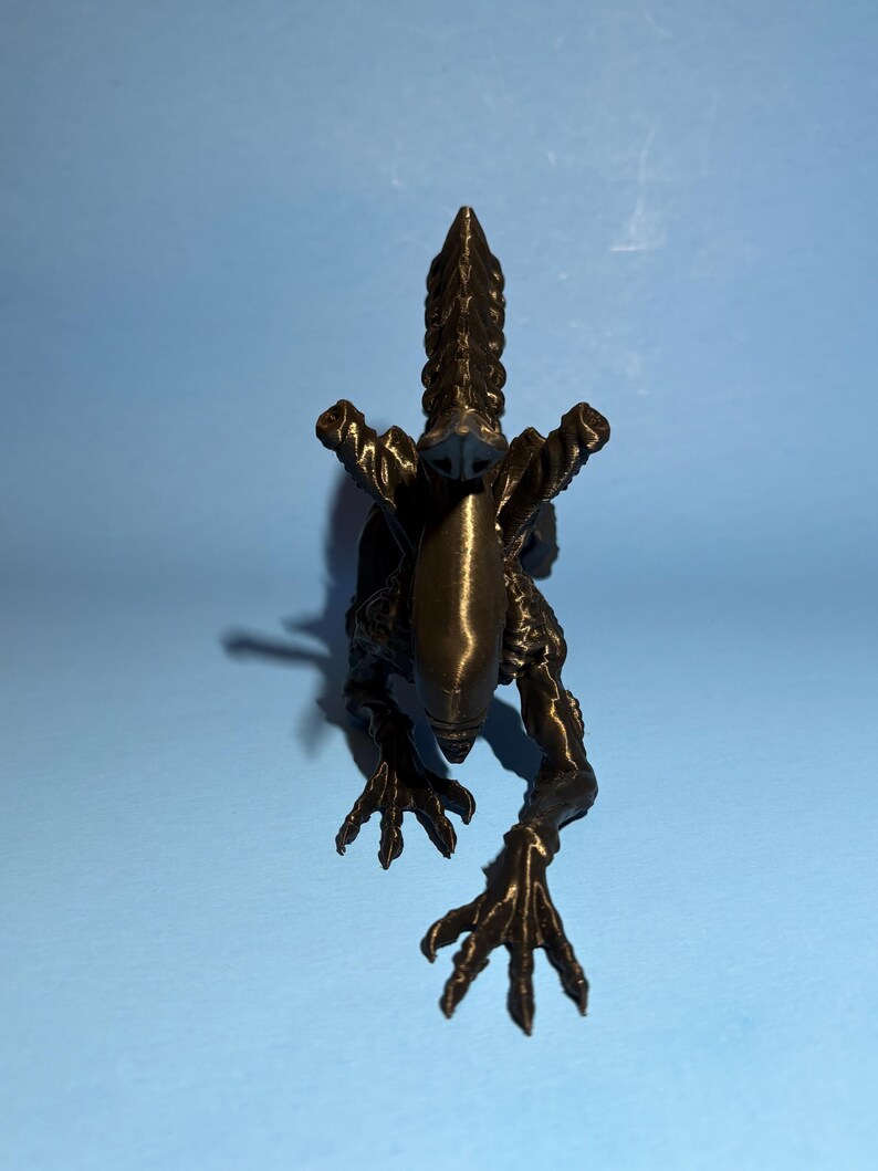 Alien Xenomorph Statue 3D Printed – Intricate Sci-fi Collectible ...