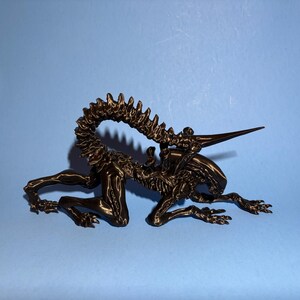 Alien Xenomorph Statue 3D Printed – Intricate Sci-fi Collectible ...