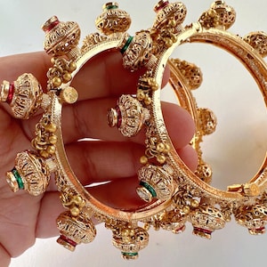 Gokhru Style Bangle Gold Kada /antique Gold Kada/kundan Bridal Bangles ...