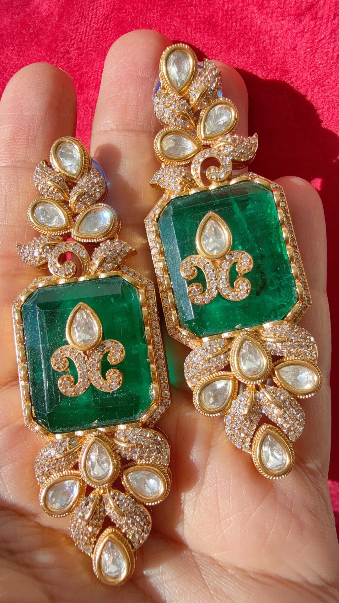 Green Emerald Doublet Stone Moissanite Diamond Clubbed Together ...