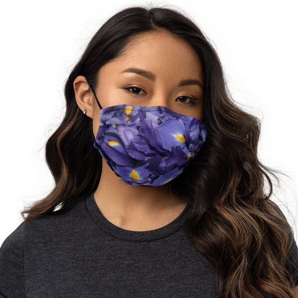 Lily Face Mask - Etsy