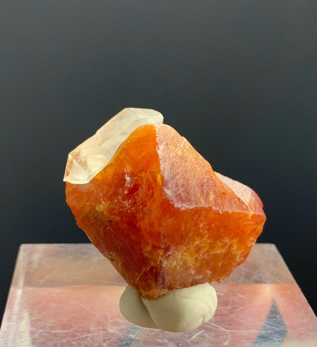 Natural Orange Color World Rarest Cubic Schelite Crystal With Quartz ...