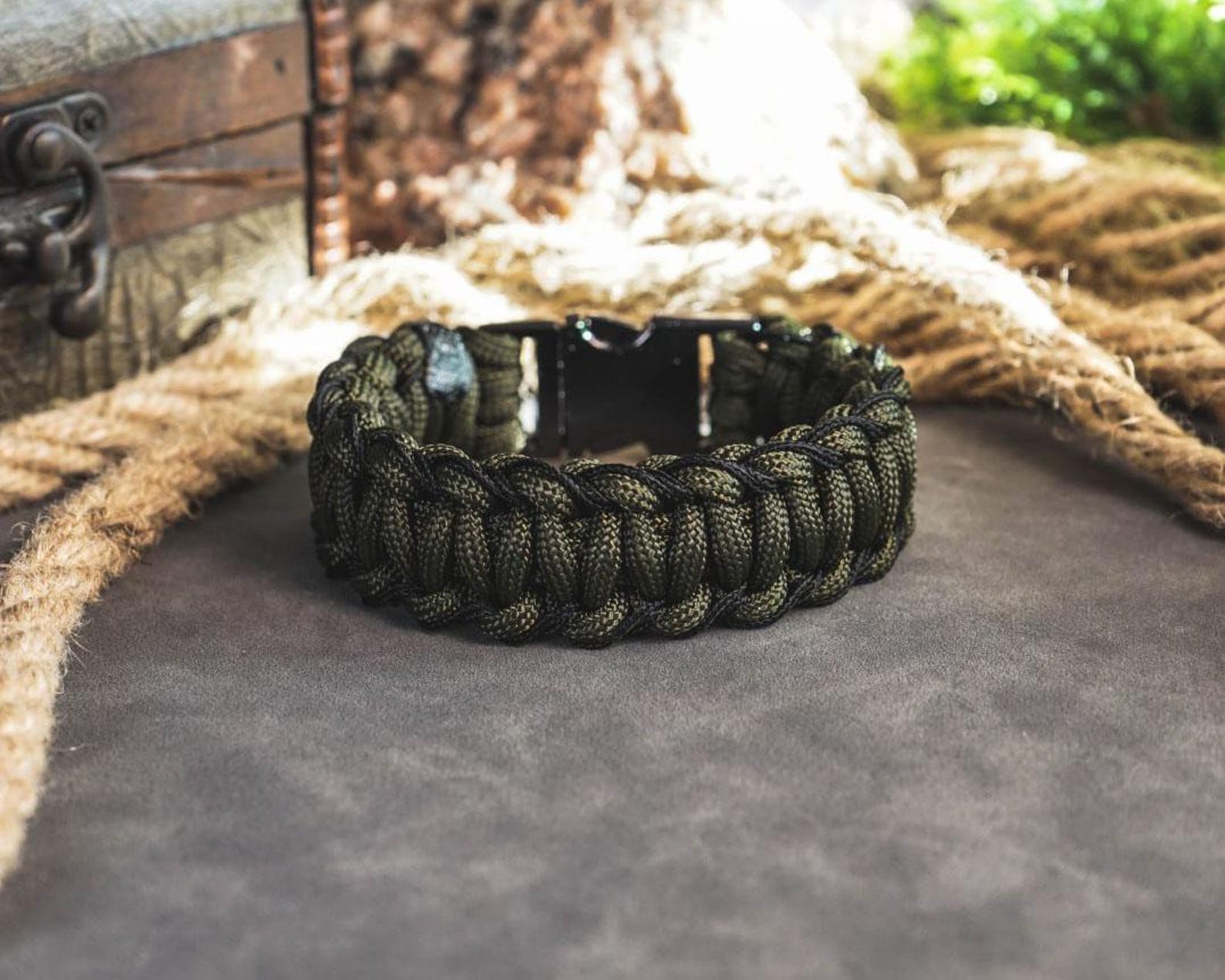 Paracord Survival Bracelet, Military Paracord Bracelet, Paracord ...