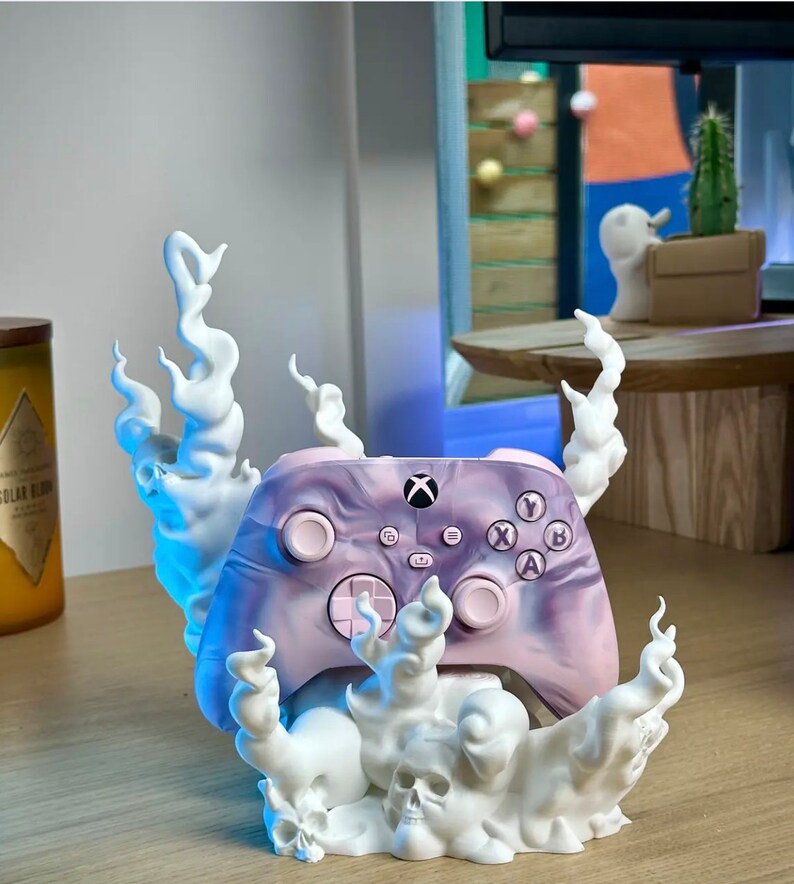 Spooky Controller Stand Creepy Cool Gaming Accessory - Etsy UK