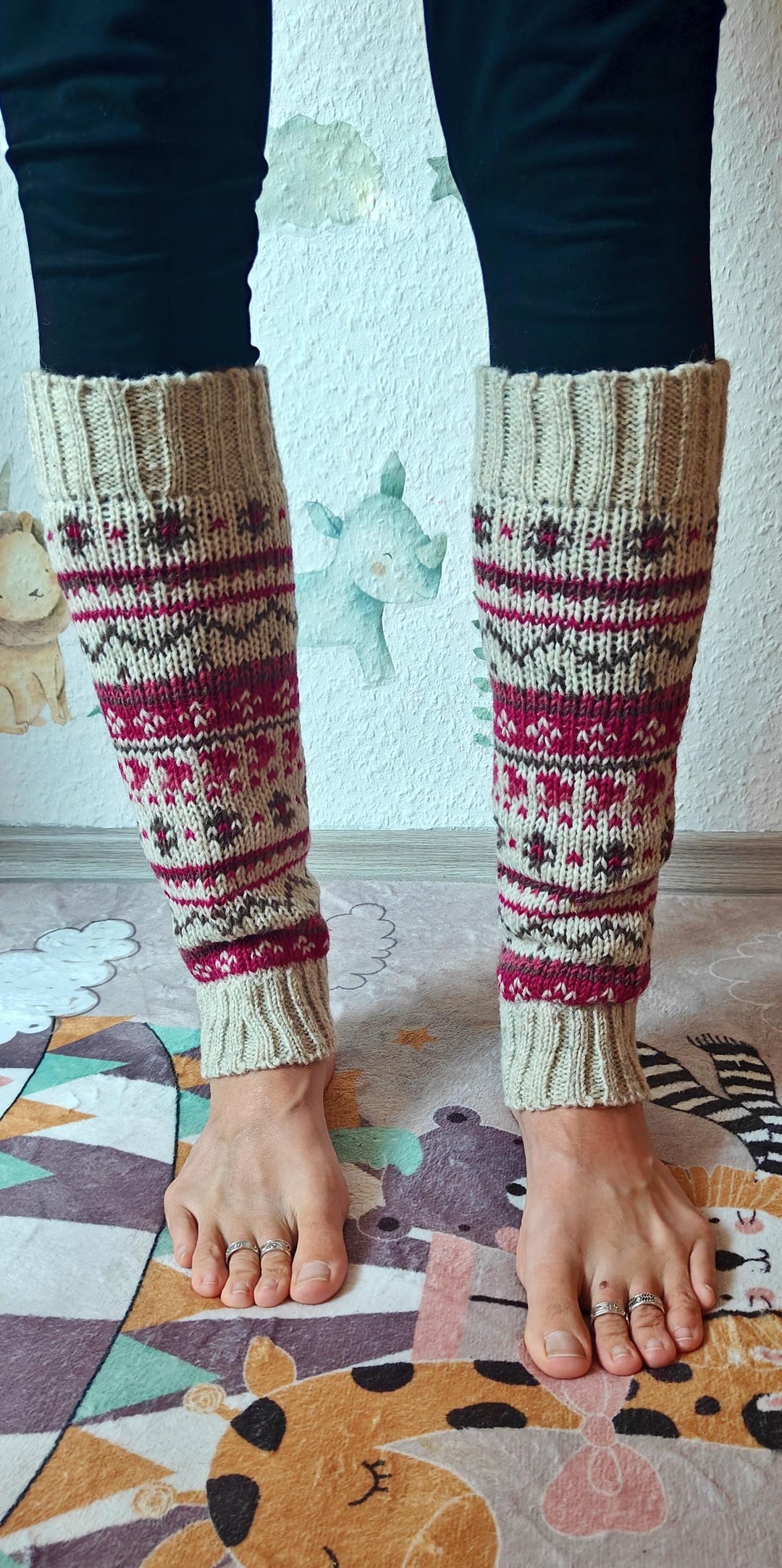 Pink Boho Winter Stulpen | Handmade Wool Leg Warmers | Nepal Fair Isle ...