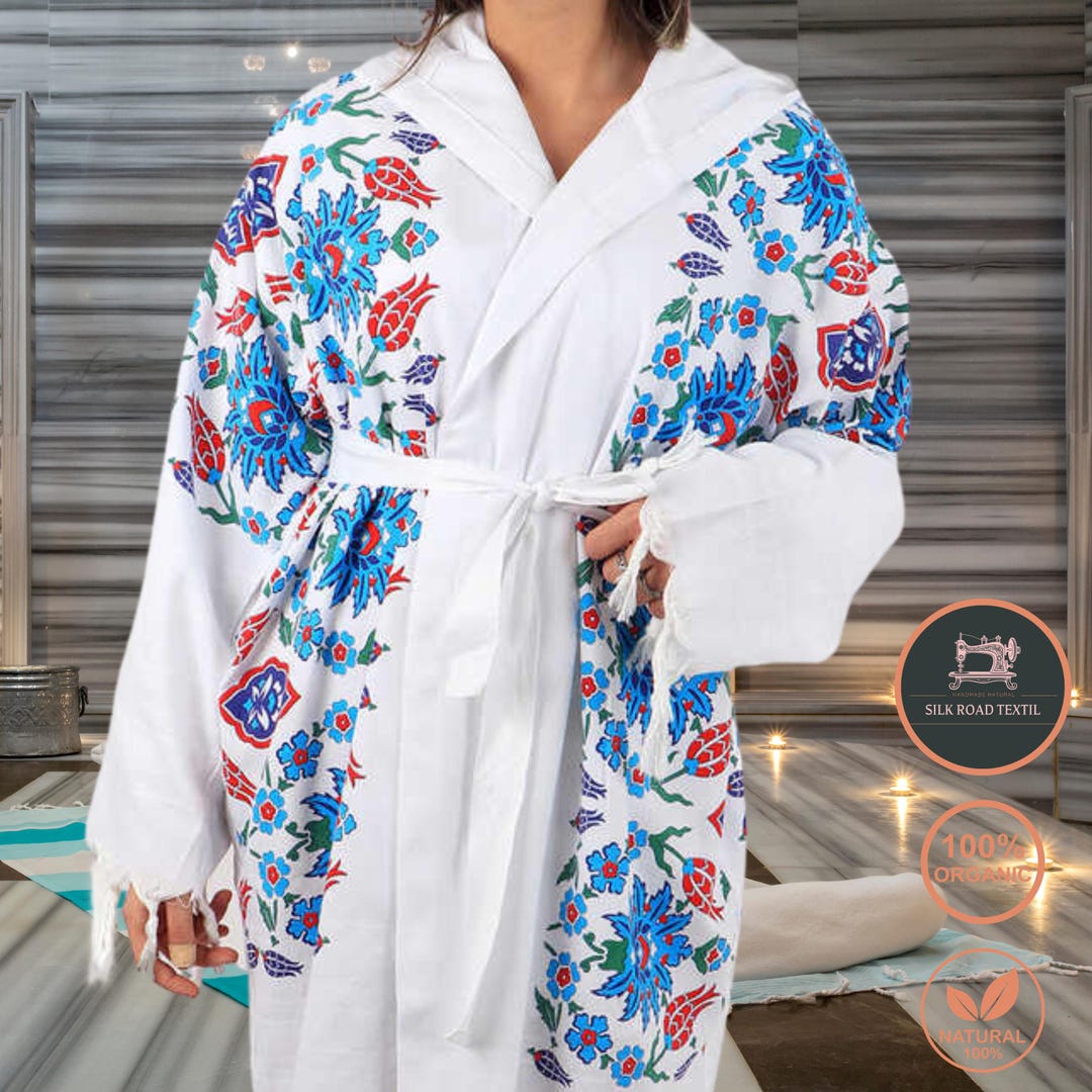 Luxury Red and Turquoise Ottoman Pattern Bathrobe, Bath Robe, Luxury ...