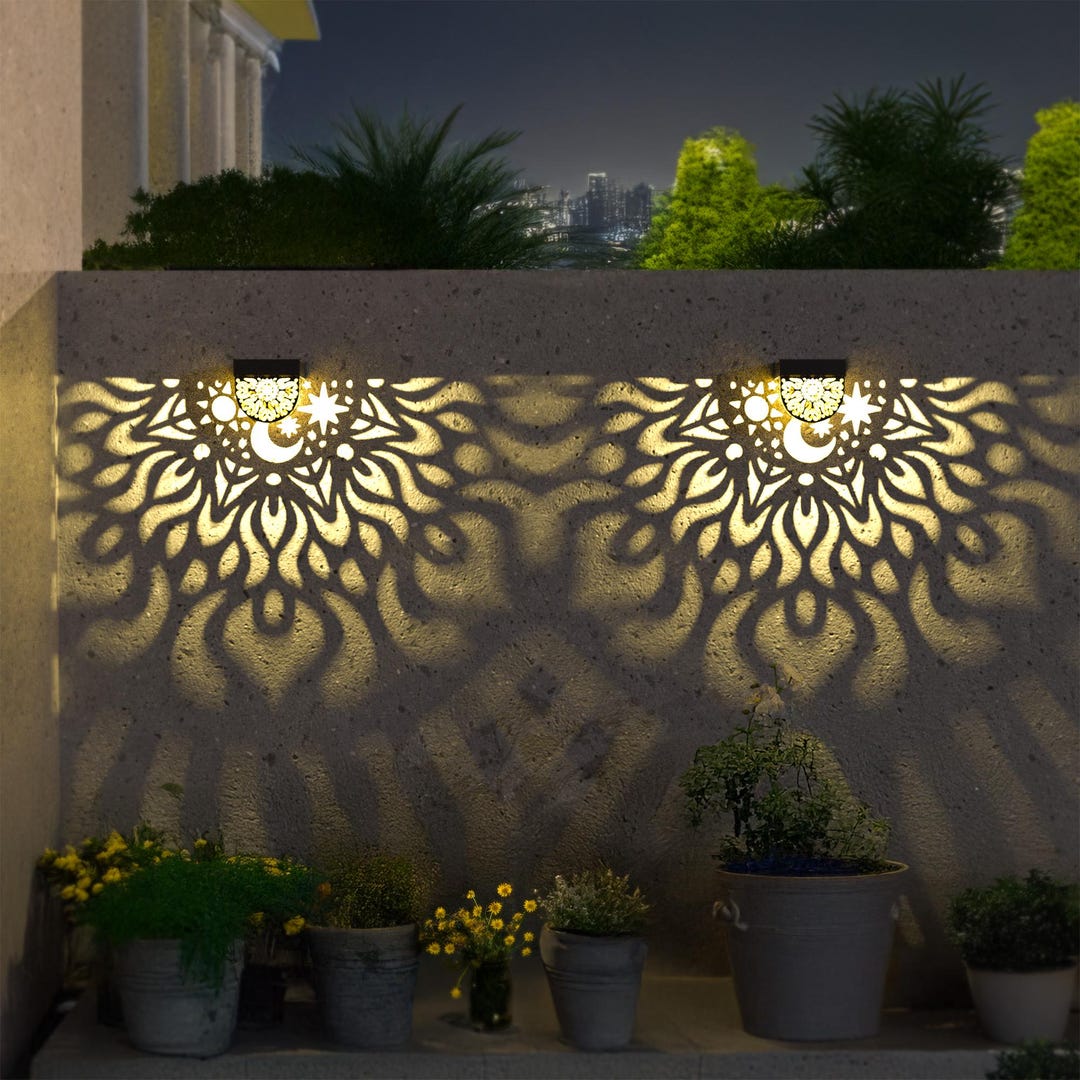 6 Pack Solar Fence Lights Outdoor Waterproof Garden , Sun Moon Star ...