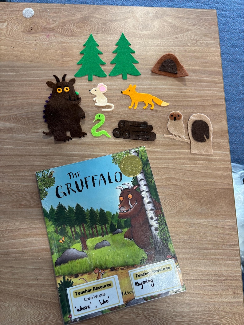 Handmade Felt Gruffalo Story Characters and Settings (mouse, Fox, Owl, Snake & Gruffalo) - Etsy