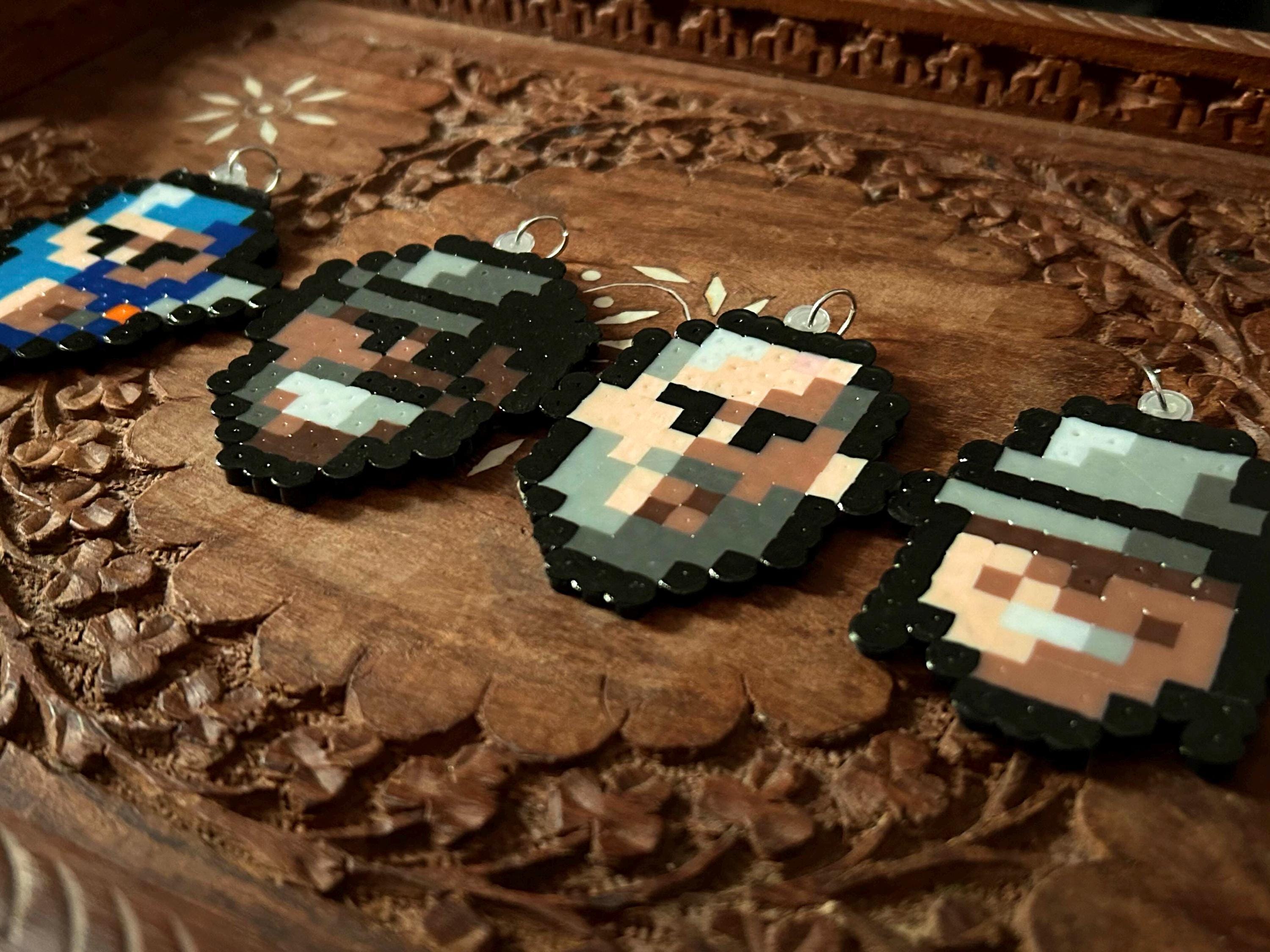 TF2 - Mercenary Beaded Charms - Etsy