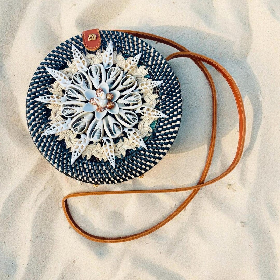 Rattan Round Wicker Purse With Sea Shells Handmade in Bali Black Straw ...