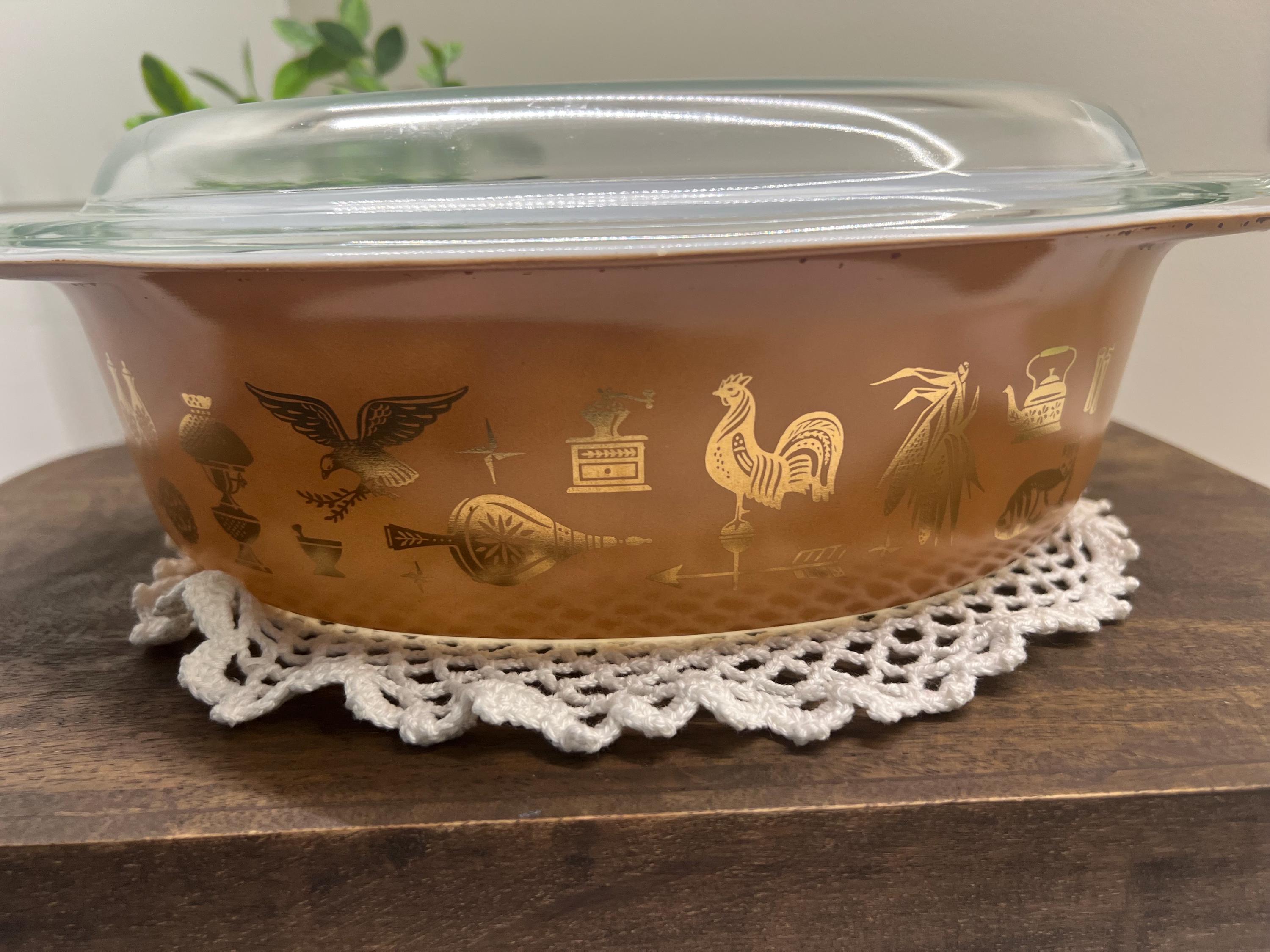 Vintage Pyrex MCM 2.5 Quart, #045 Brown Americana Casserole W Gold Trim ...