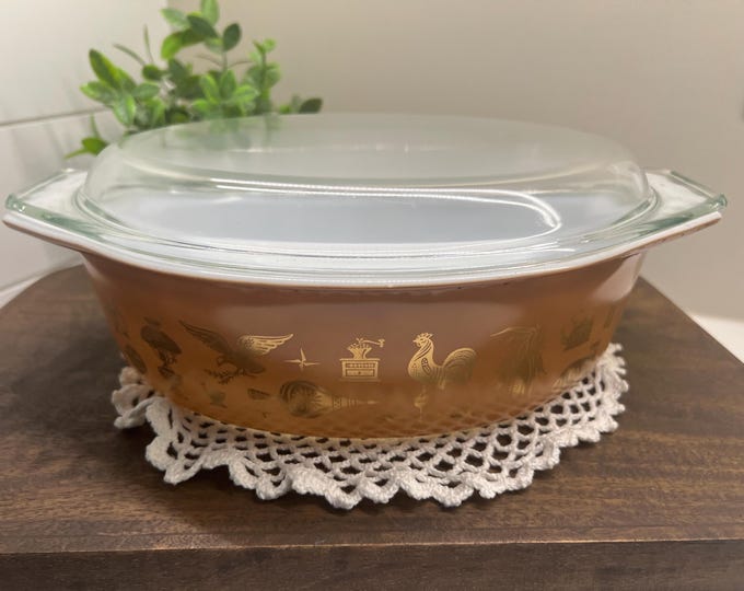 Vintage Pyrex MCM 2.5 Quart, #045 Brown Americana Casserole W Gold Trim ...