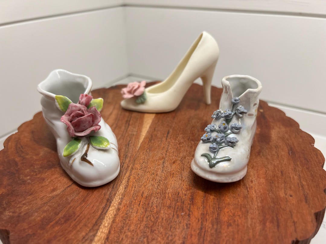3 VINTAGE Ceramic Shoe Figurines - Made in Japan and Germany - Etsy
