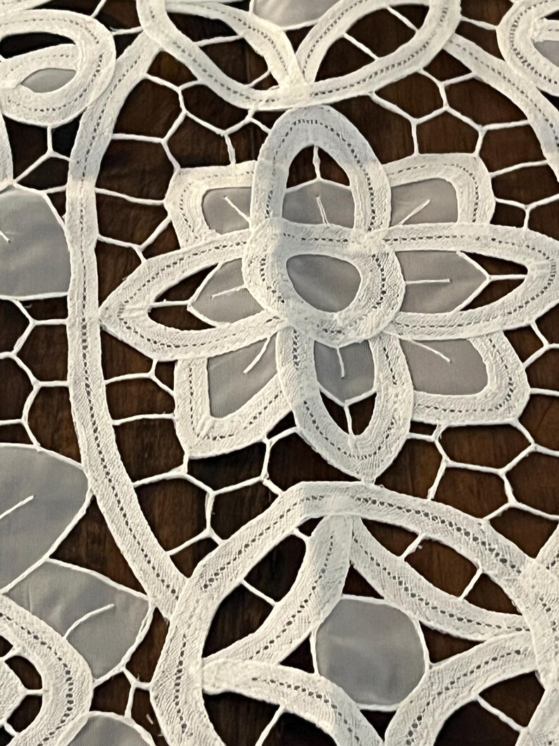 Vintage Battenburg Lace Table Runners, Floral Pattern, Set of 3 - Etsy
