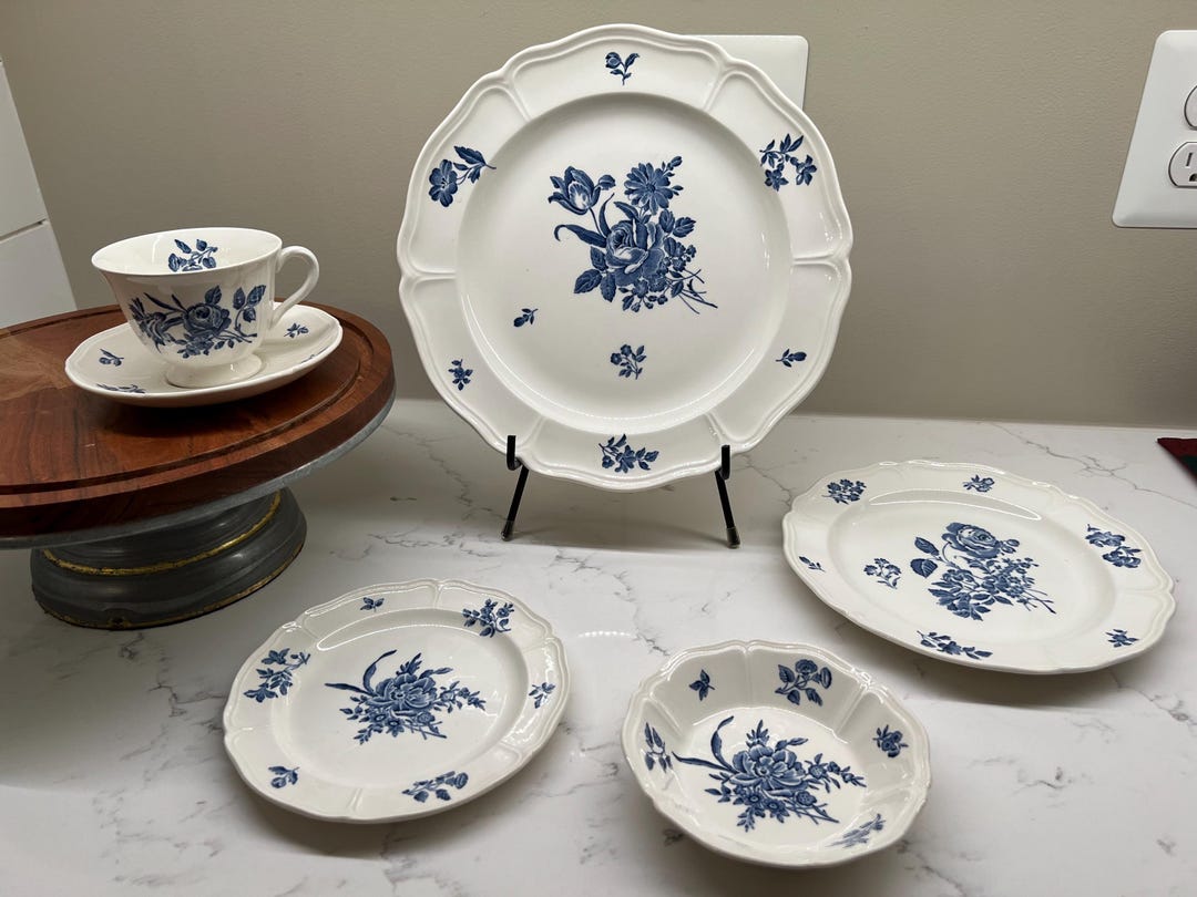 Wedgwood Bone China of Barlaston and Etruria, LUDLOW Pattern, Queen’s ...
