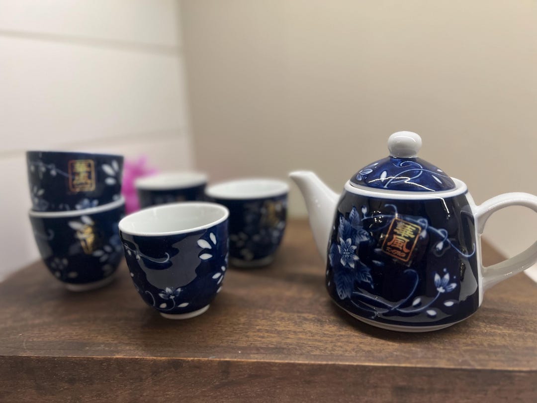Kafuh Japan Tea Set, Teapot and 5 Tea Cups, Dark Blue With White Floral ...