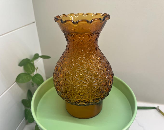 Vintage 7" Amber Daisy and Button Oil Lamp Chimney, Amber Globe ...