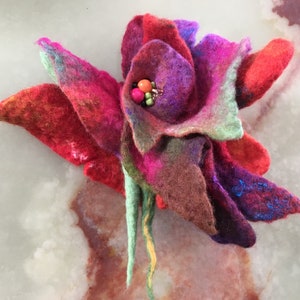Wet Felted Brooch Merino Wool Felted Pin.felted Wool Brooch Multicolor ...