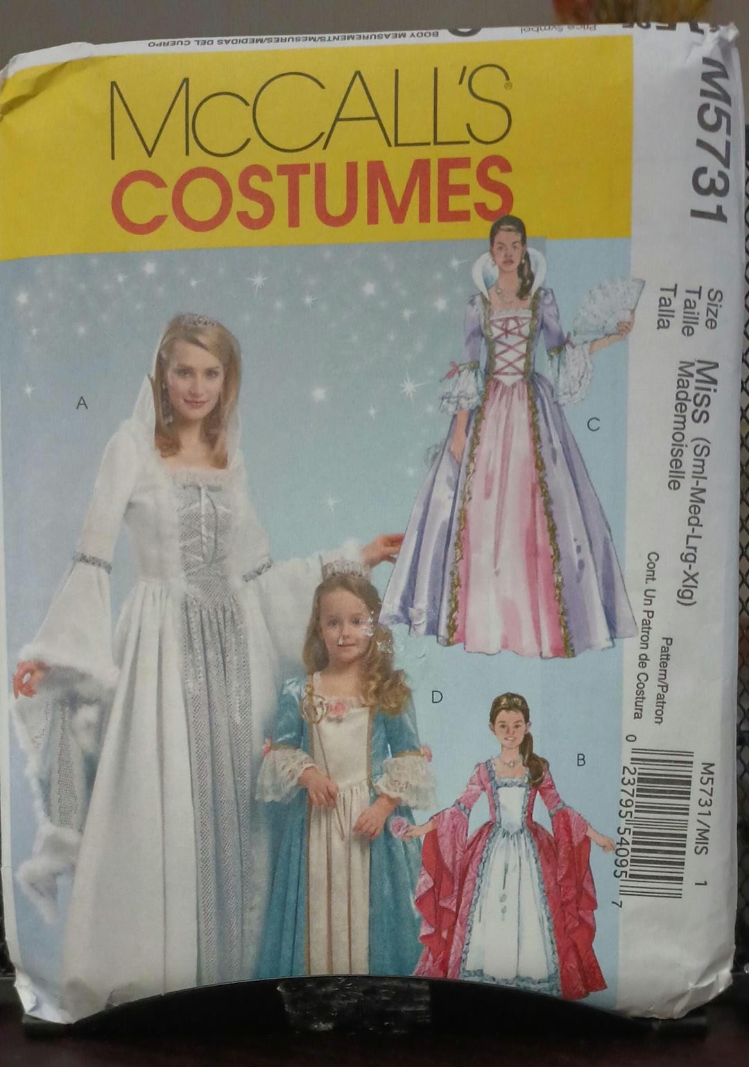Mccalls 5731 Costume Miss Snow White, Princess, Queen Dress In4 Styles ...