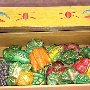 Vintage Boxed Set Chalkware Miniature Fruits Vegetable W Hangers Mid ...
