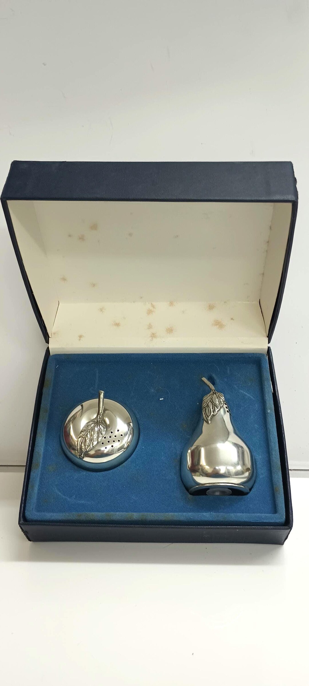 Vintage MCM Boxed Kirk Stieff Pewter 500, Pear Apple Salt Pepper ...
