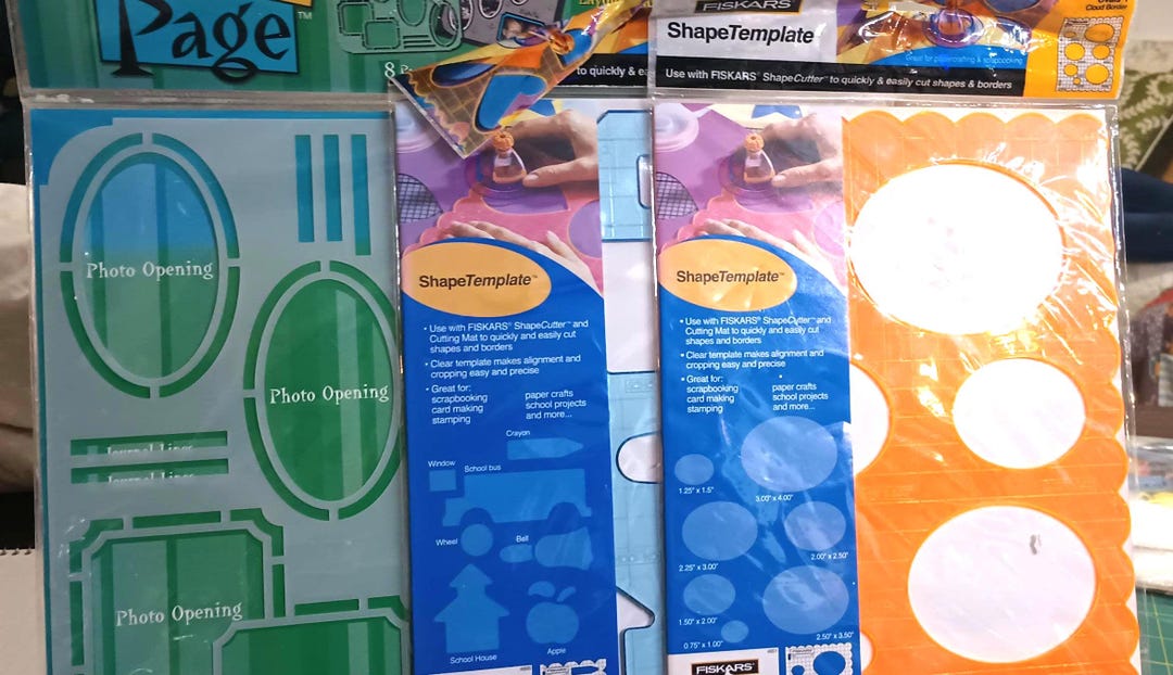 Fiskars and Plan A Page Shape Templates, 3 Sets Ovals, Scallops, School ...