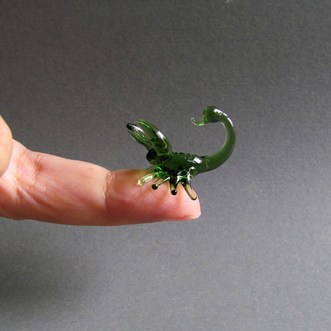 Green Glass Scorpion Figurine Glass Scorpio Scorpion Glass Miniature ...