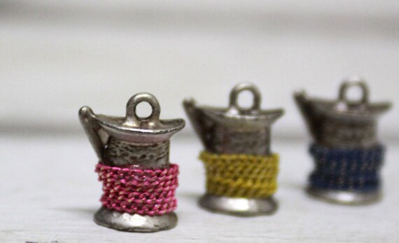 The Mini Pink Thread - Etsy