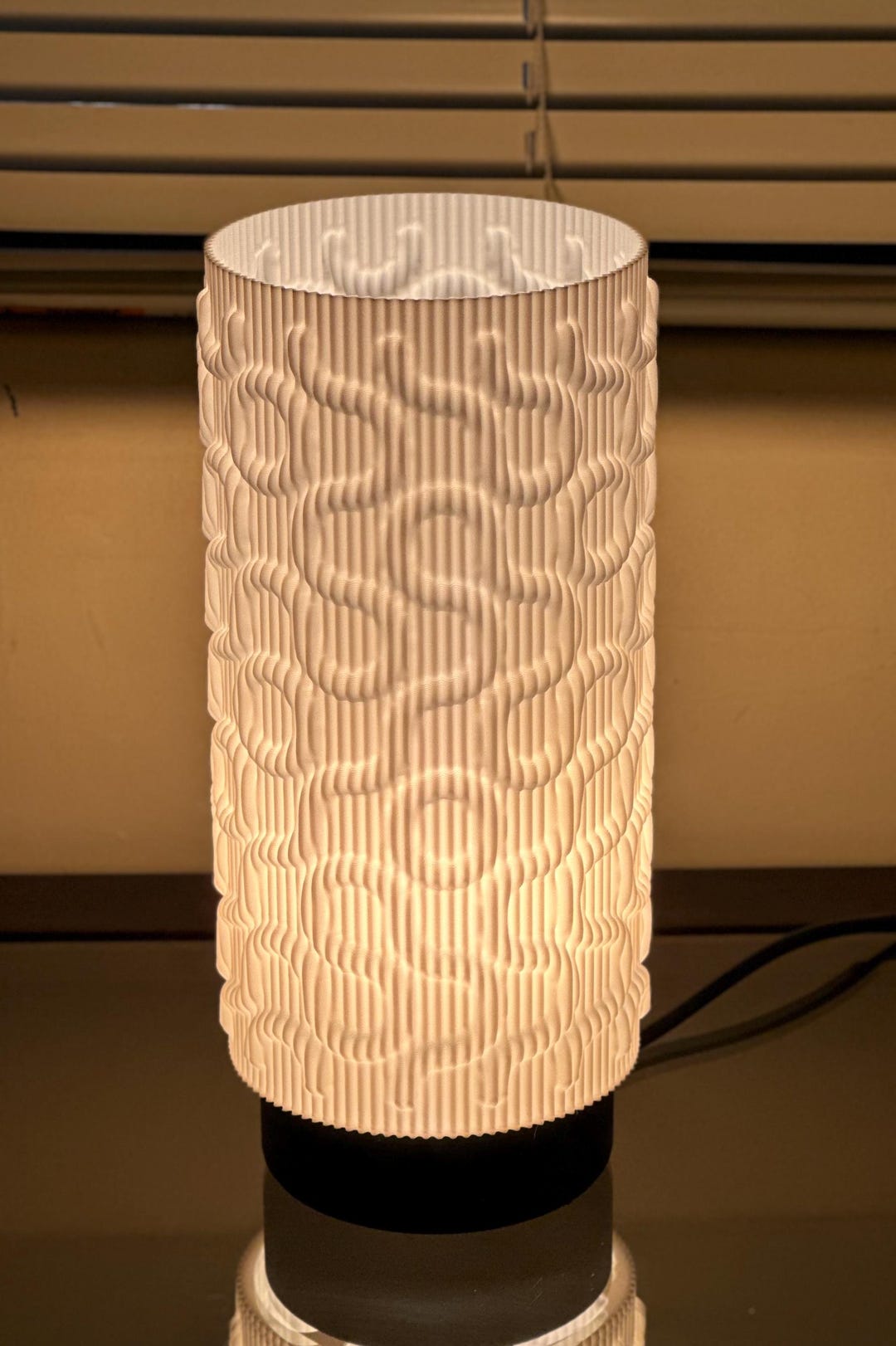 Seamless Mesh Table Lamp, Funky White Nightstand Light - Etsy