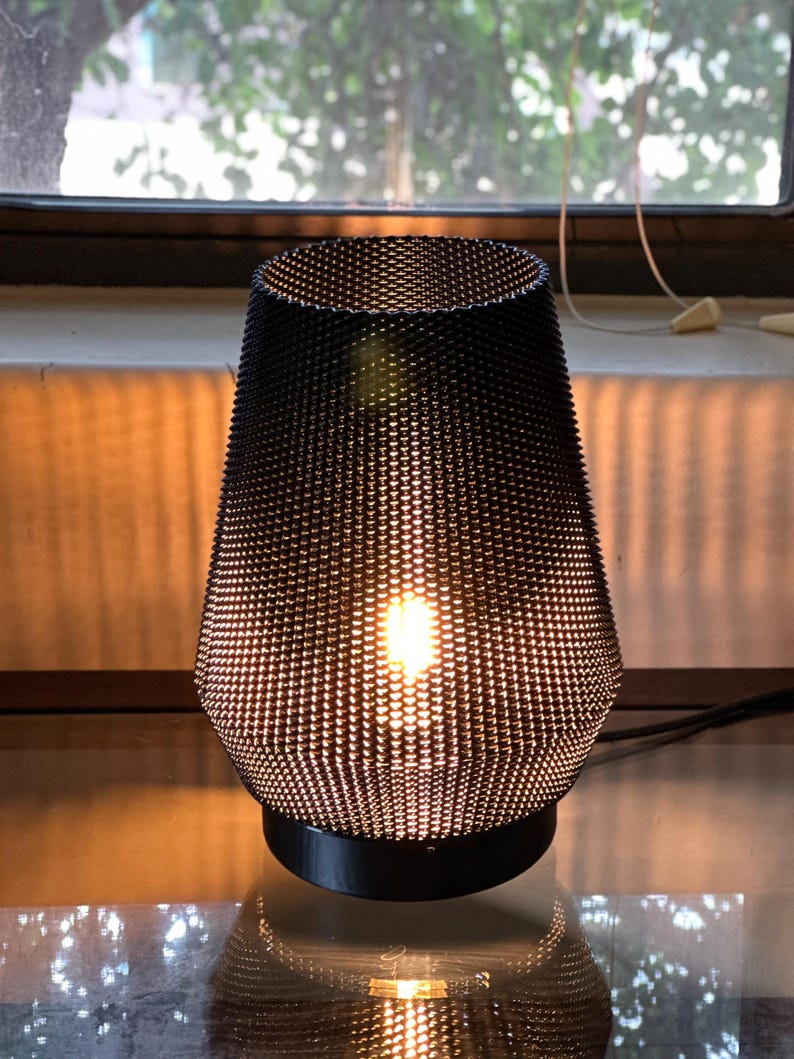 Lunfardo Marga Black Mesh Table Lamp, Modern Nightstand Lighting - Etsy