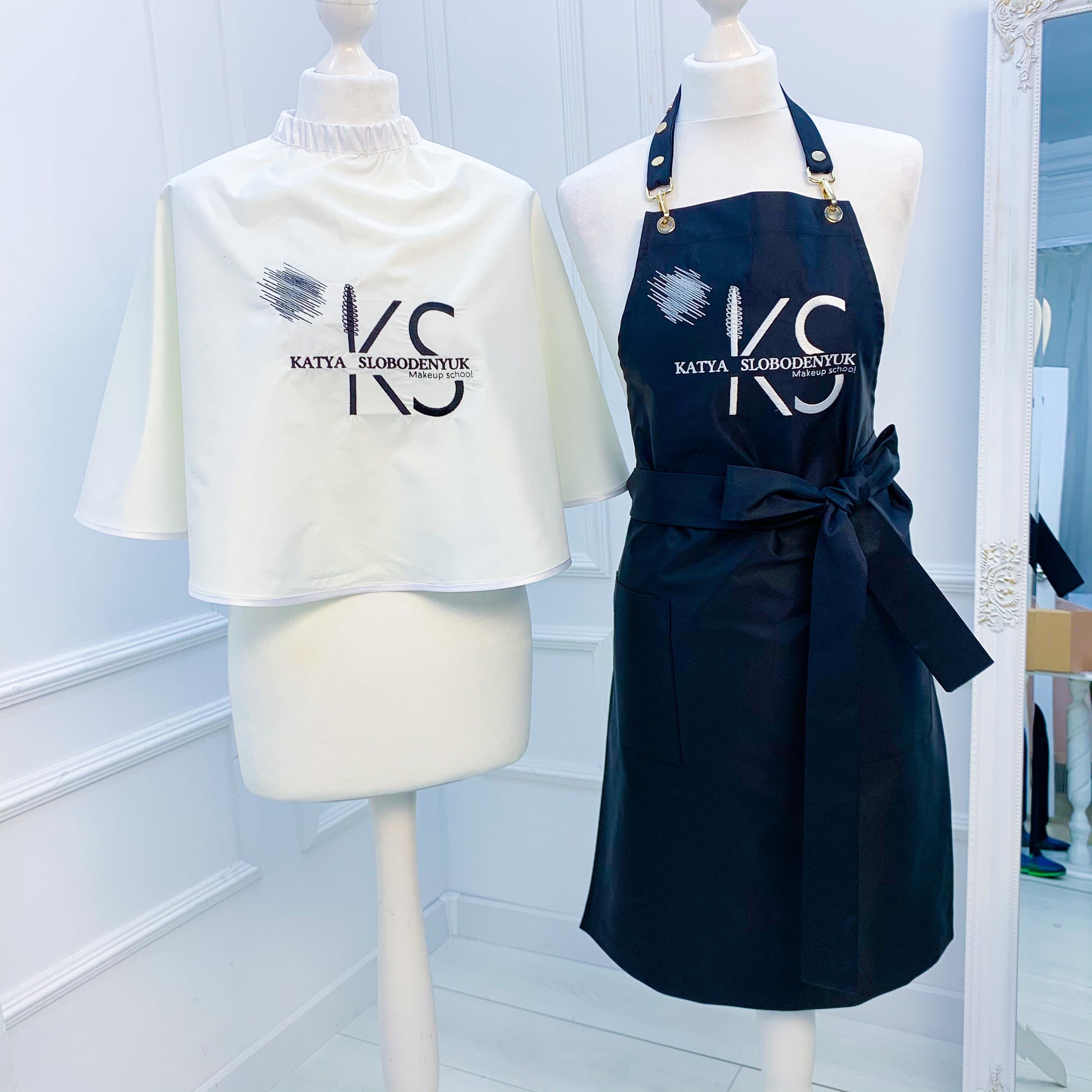 Personalized Embroidered Hairdressing Gown With Apron, Cape Hairstylist ...