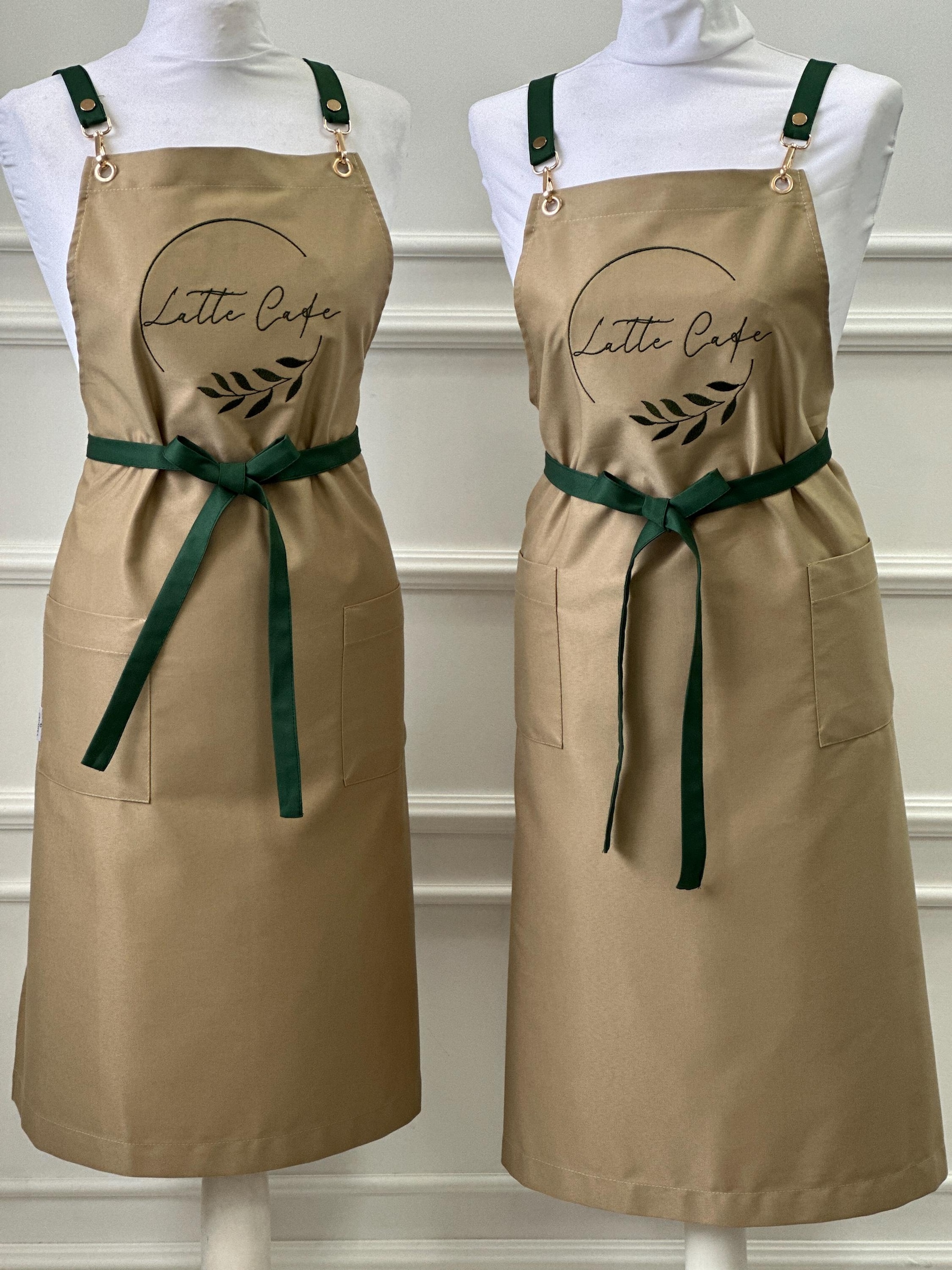 Custom Salon Apron, Waterproof Apron for Hairdresser or Barber ...