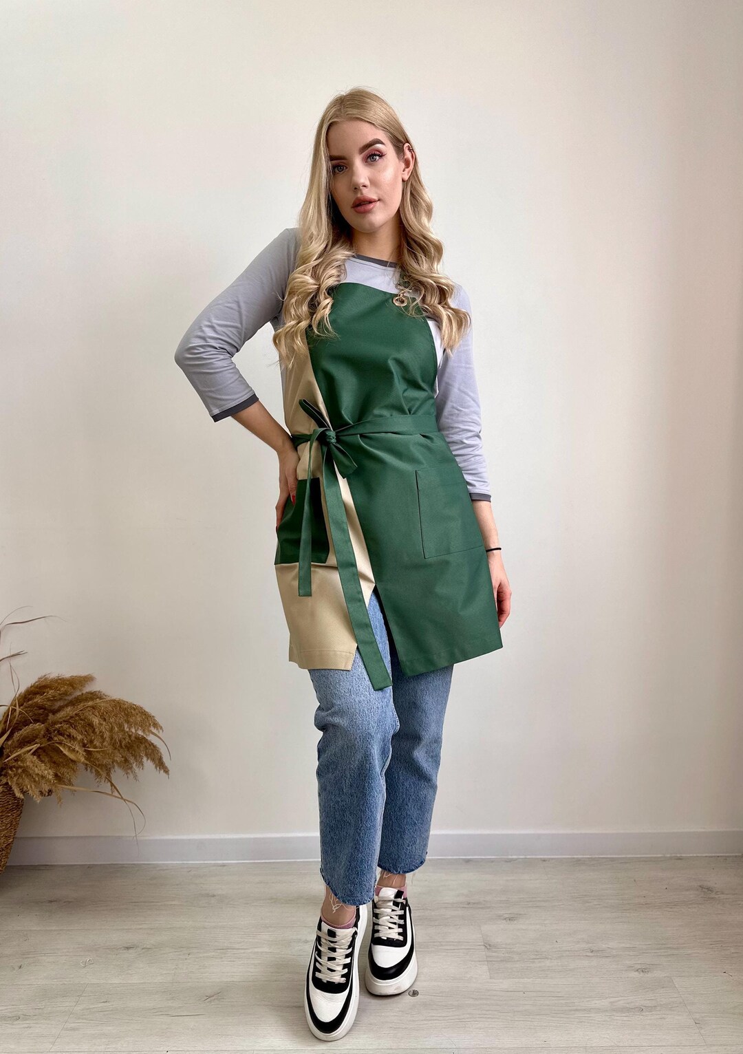 Horeca Apron With Pockets, Hair Stylist or Barber Customized Apron, Two ...